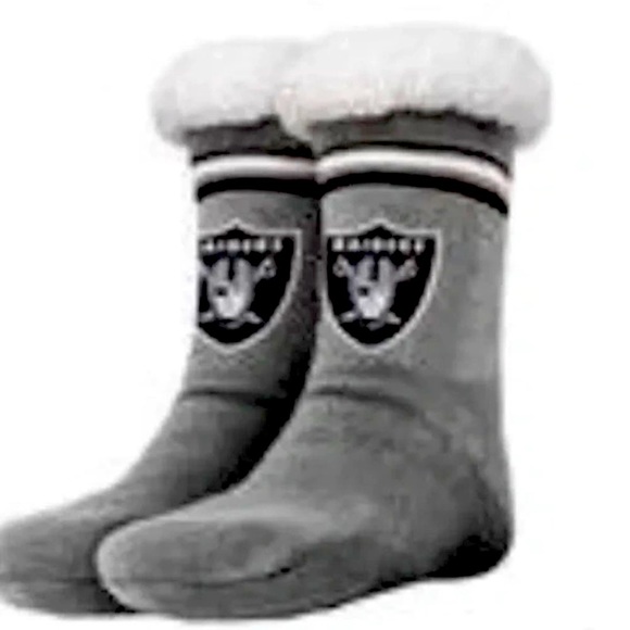 FOCO | Accessories | Las Vegas Raiders Stripe Logo Tall Footy Slipper ...